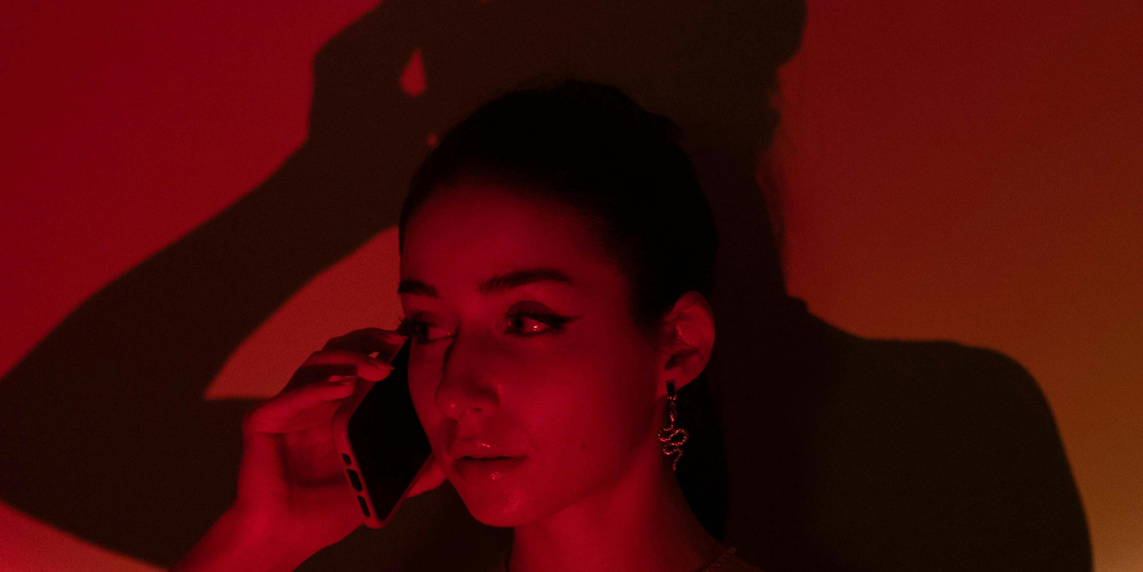 Planoly Creator Store | Talk to me 1:1