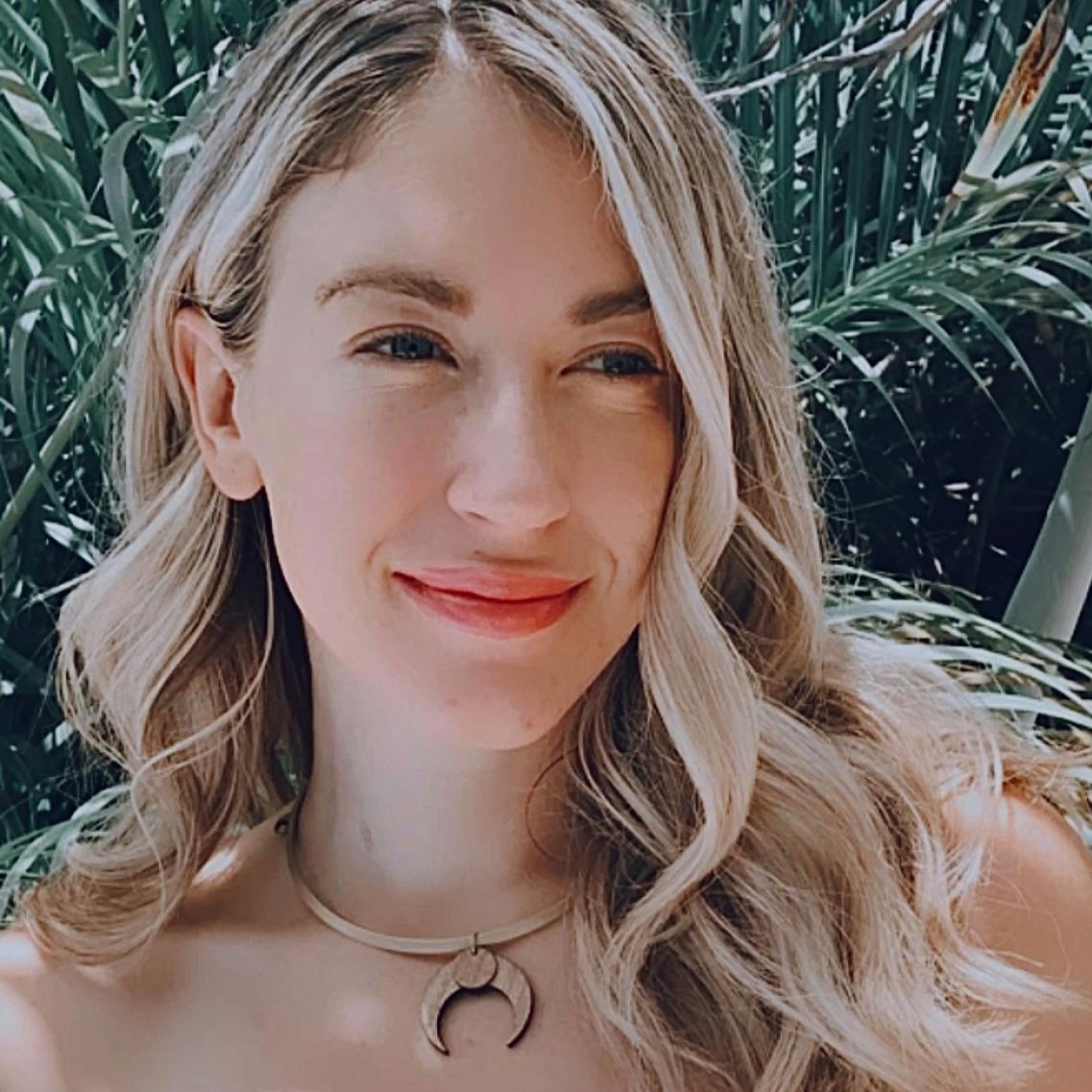 DANIELLE SHARKEY | Snipfeed