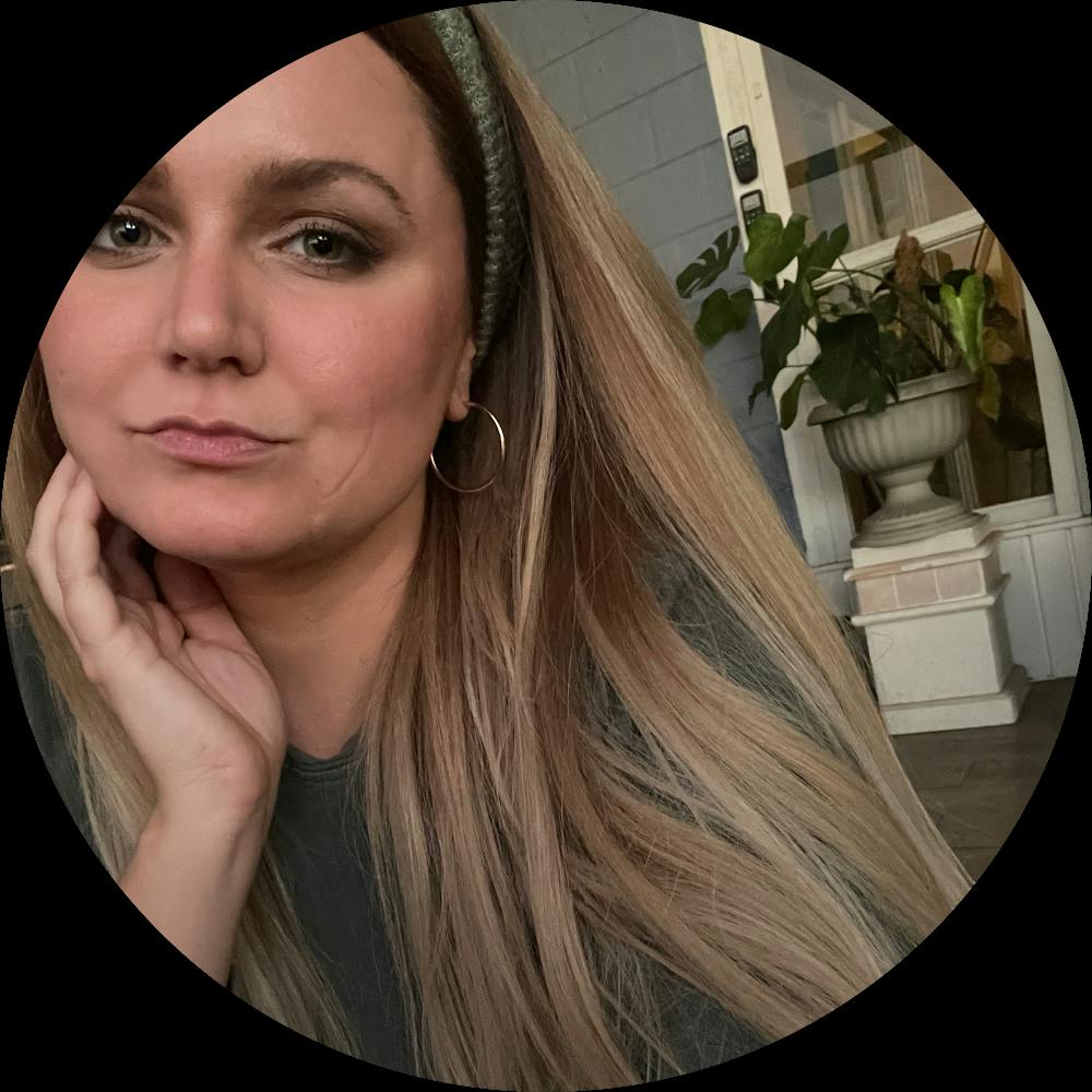 Lizzie Ann | Snipfeed