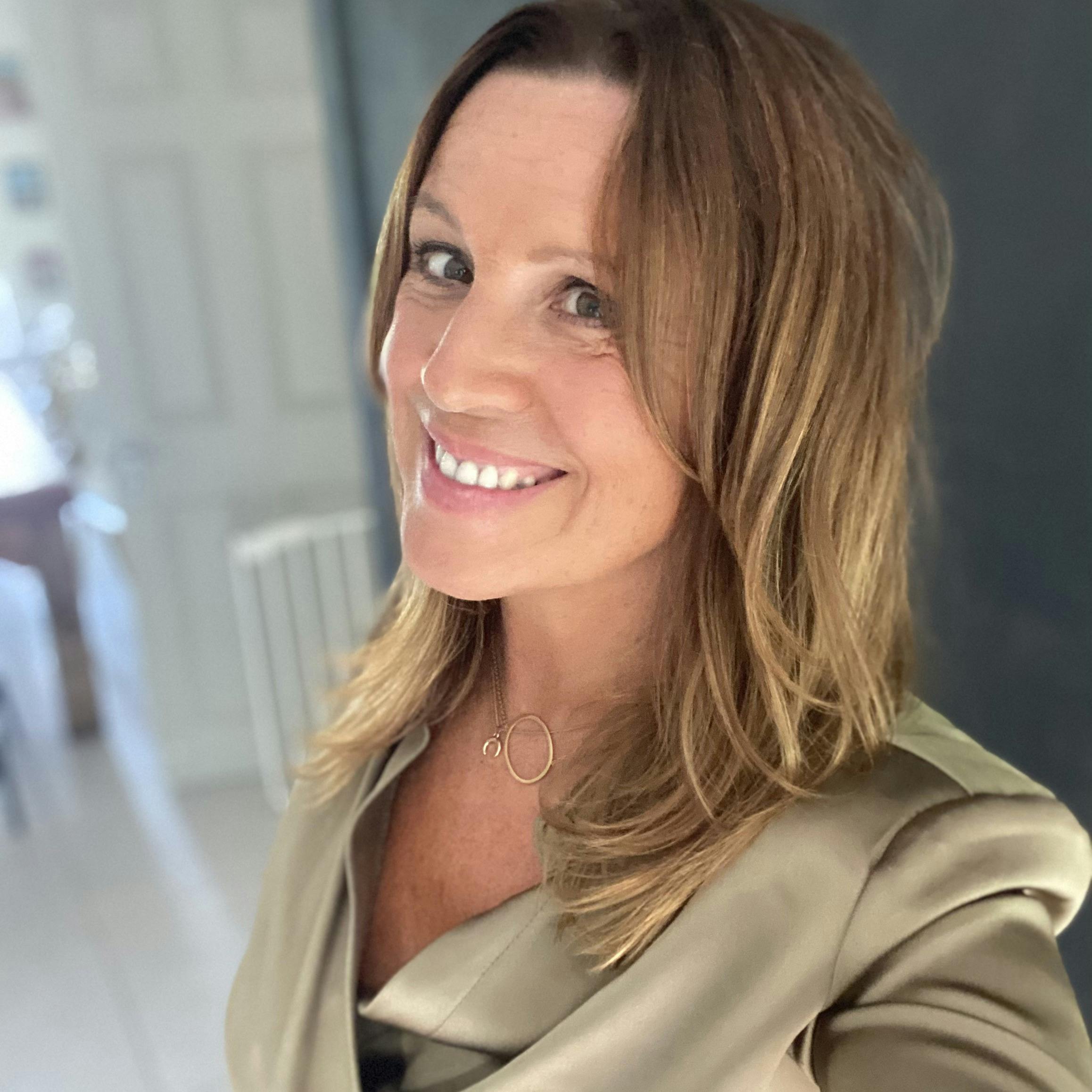 Planoly Creator Store | Melissa | Roots to Ryse Health Collective