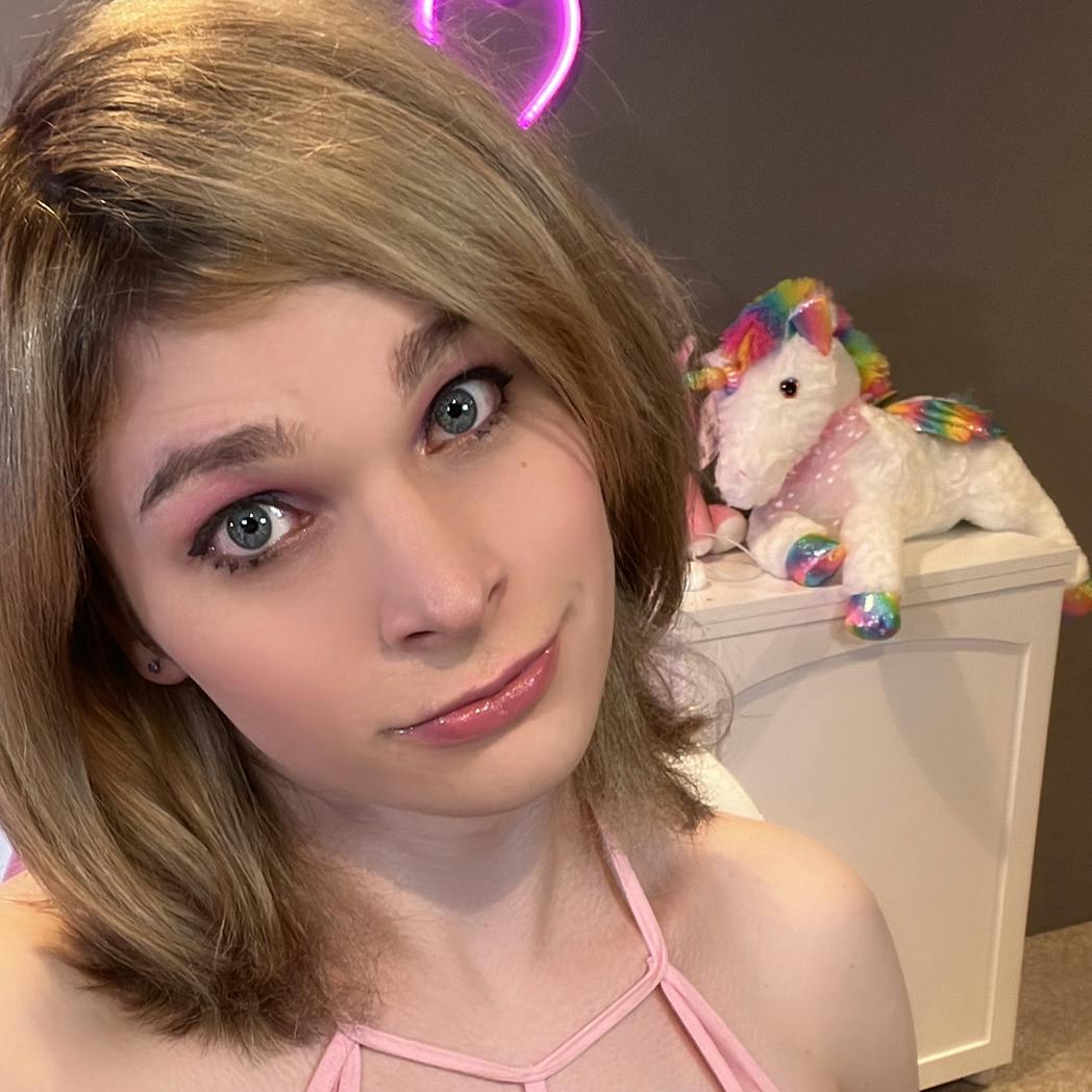 Planoly Creator Store | Dolly (MercersDoll)