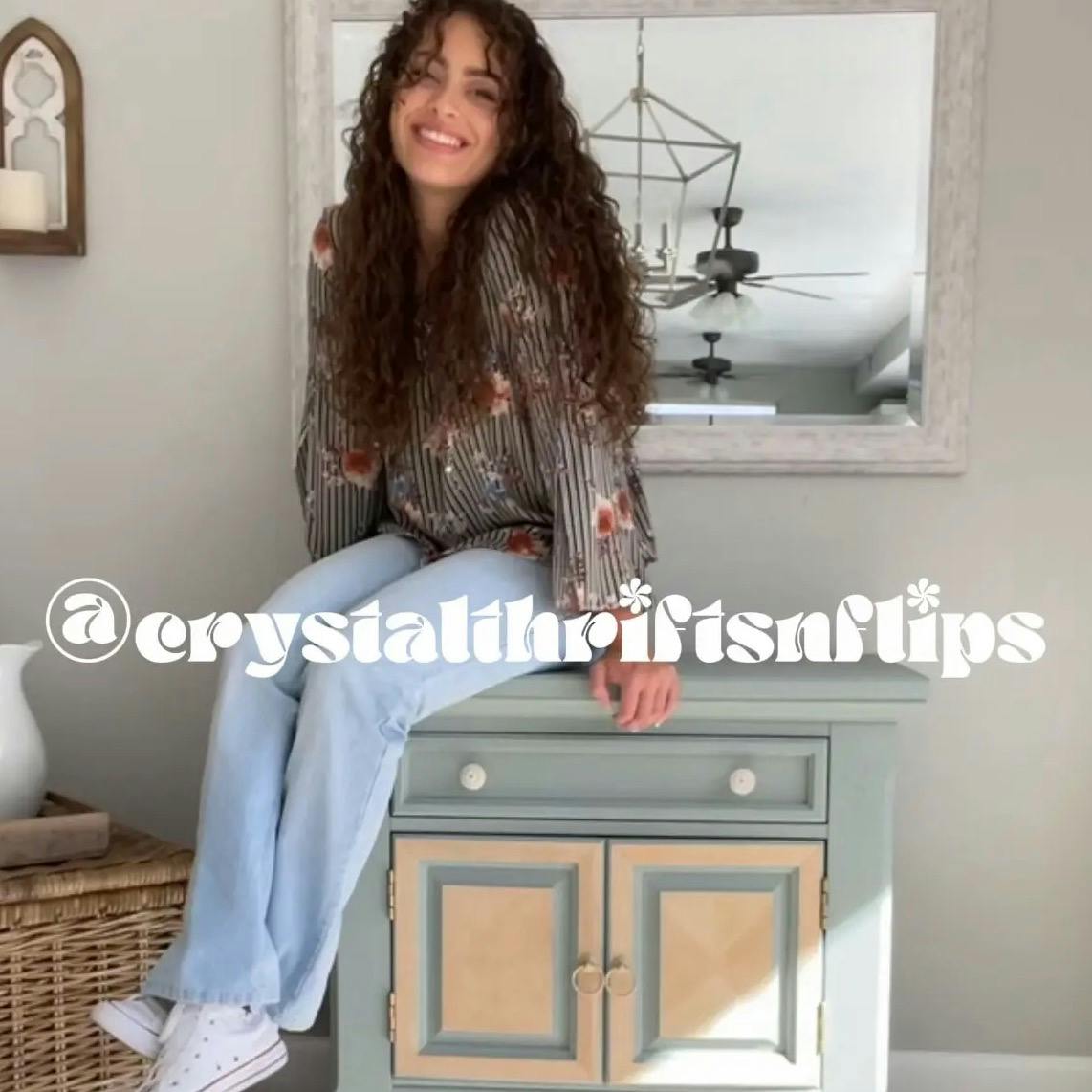 Crystalthriftsnflips | Snipfeed