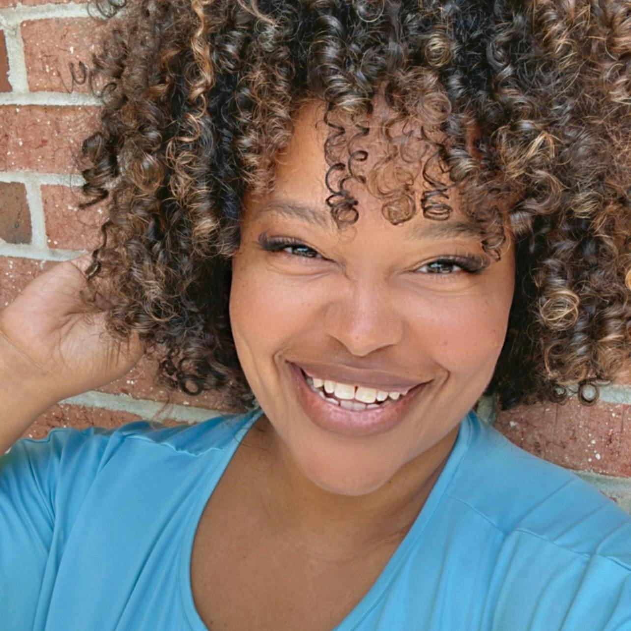 Planoly Creator Store | Vanessa Clark